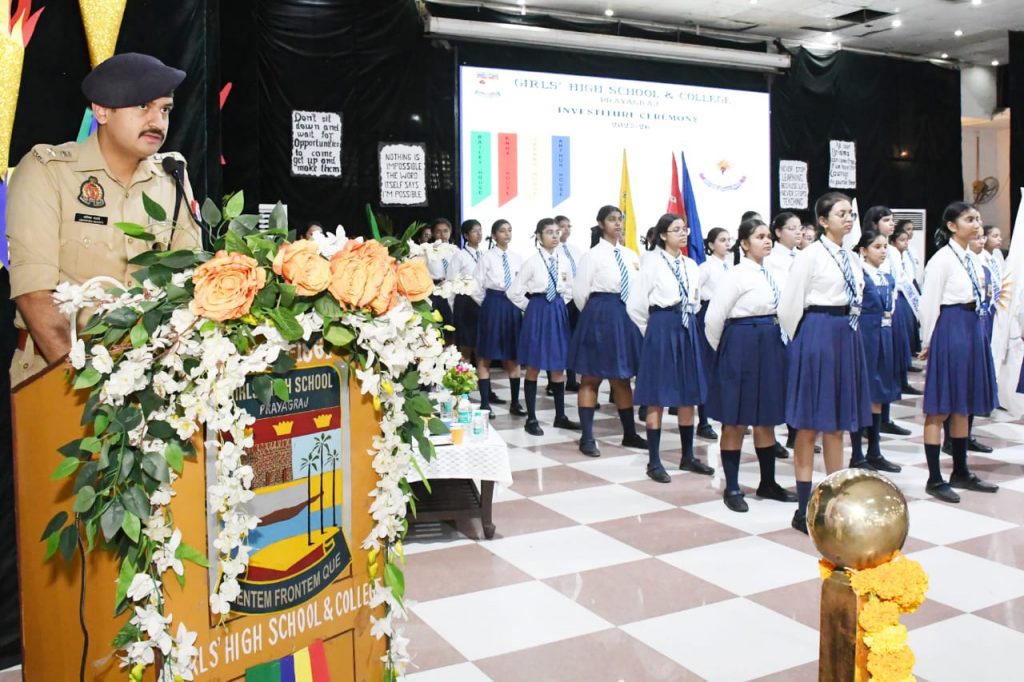 𝗜𝗡𝗩𝗘𝗦𝗧𝗜𝗧𝗨𝗥𝗘 𝗖𝗘𝗥𝗘𝗠𝗢𝗡𝗬 – Girls' High School
